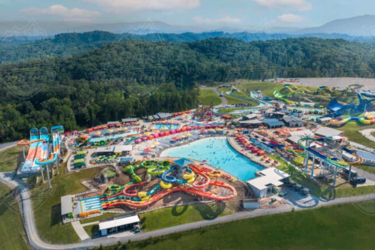 Guide to Soaky Mountain Water Park | Getaway and Stay